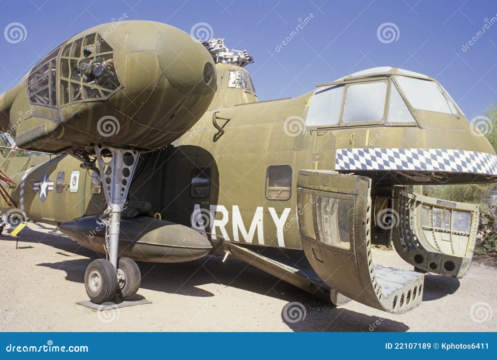 Cargo Helicopter Chassis Overload Fuselage Fuel Tank Cargo Transport ...