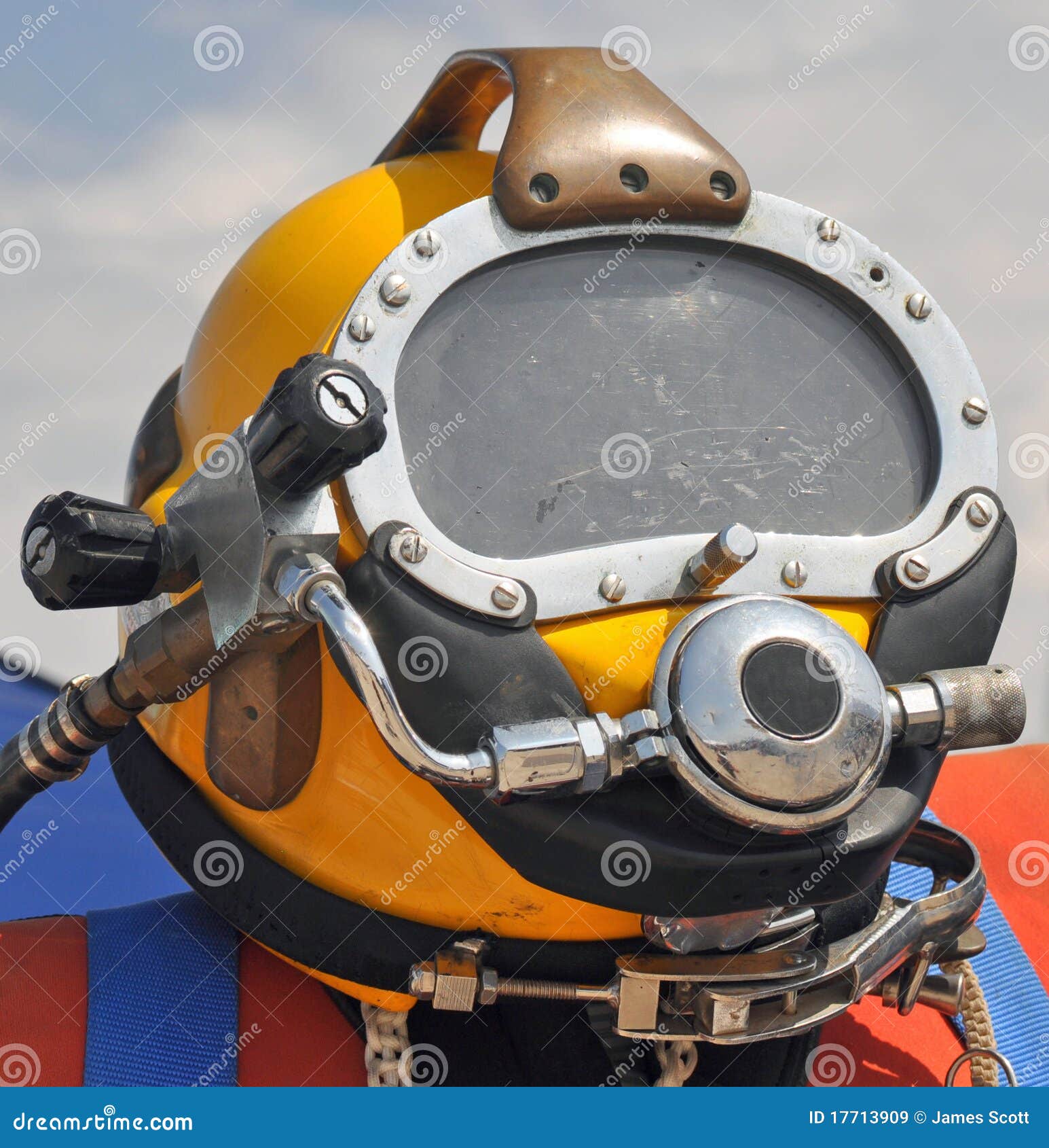 U.S. Het Duiken Van De Marine Helm Stock Afbeelding - Image of overzees ...