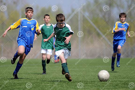 U13 soccer game editorial stock image. Image of exercise - 14064904