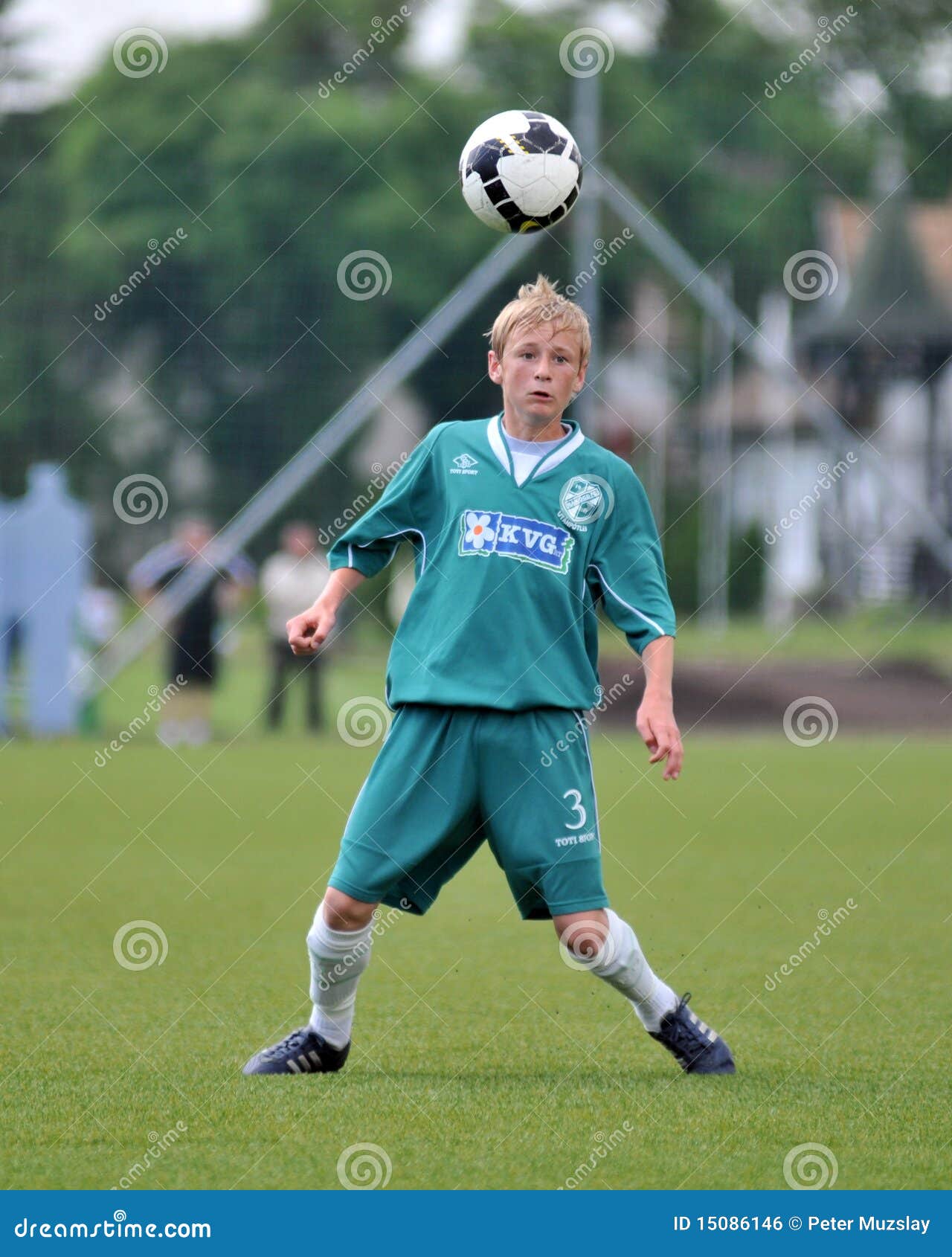 U15 soccer game editorial photo. Image of nagy, ball - 15086146