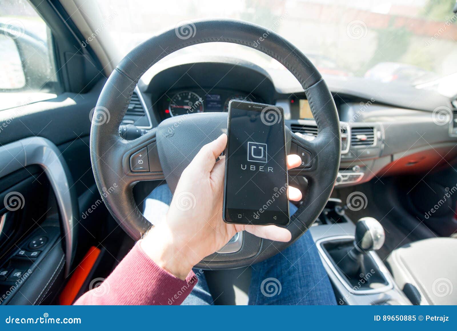 Uber application editorial image. Image of editorial - 89650885