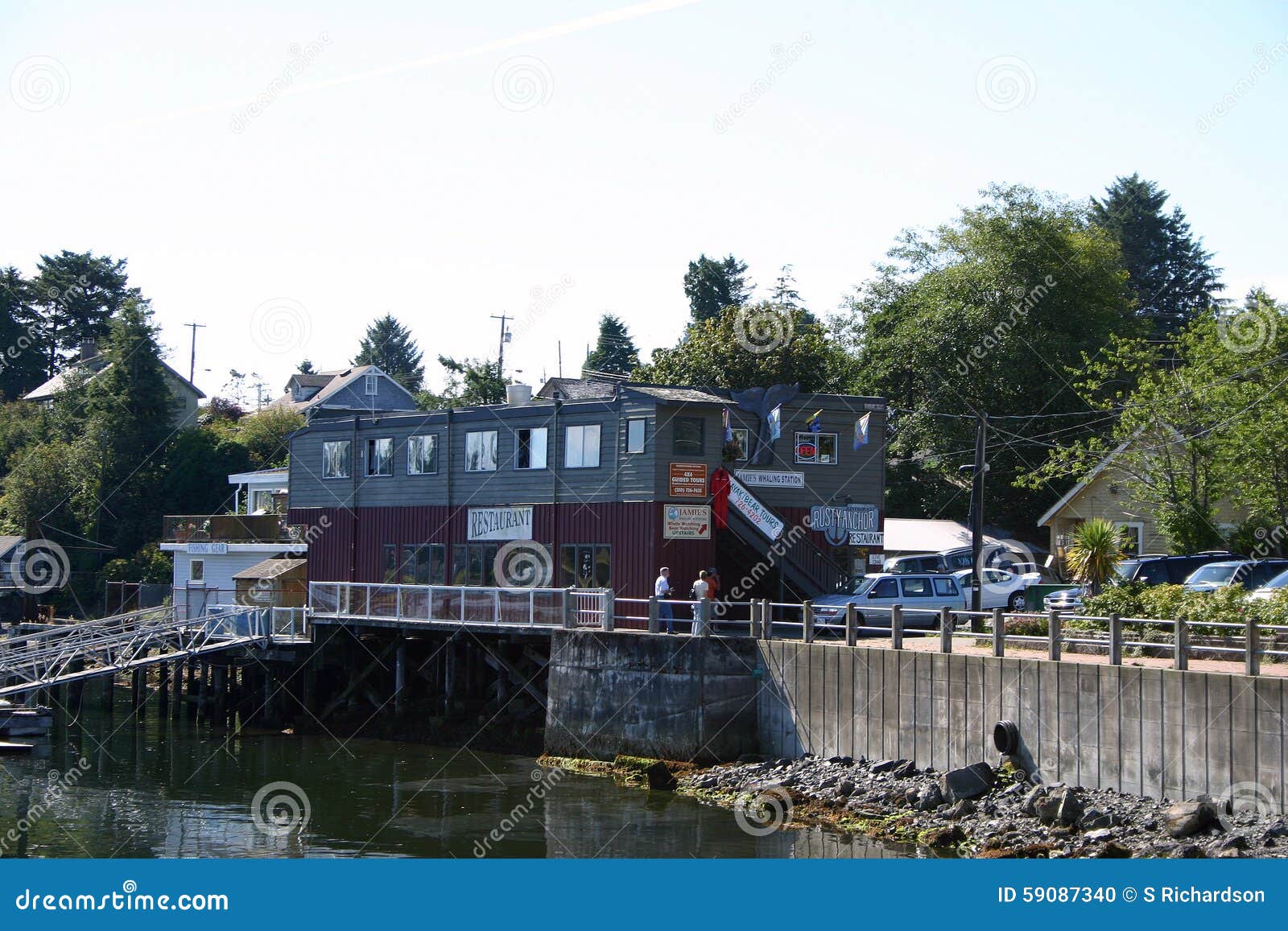 Ucluelet Harbour editorial image. Image of canada, road - 59087340