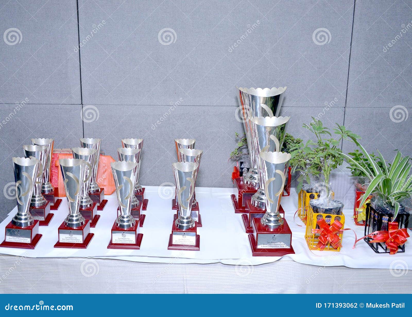 Udaan Competition Trophy Winner 1st Runners Up 2nd Runners Up Editorial ...