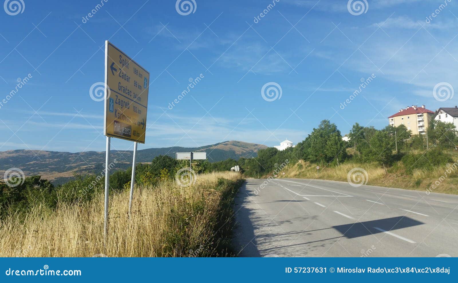 Udbina Croatia obraz stock. Obraz złożonej z dopatrywanie - 57237631