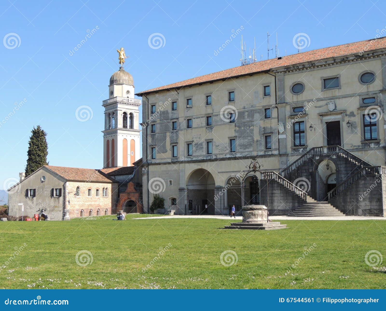 Udine - castello immagine stock. Immagine di scala, torretta - 67544561