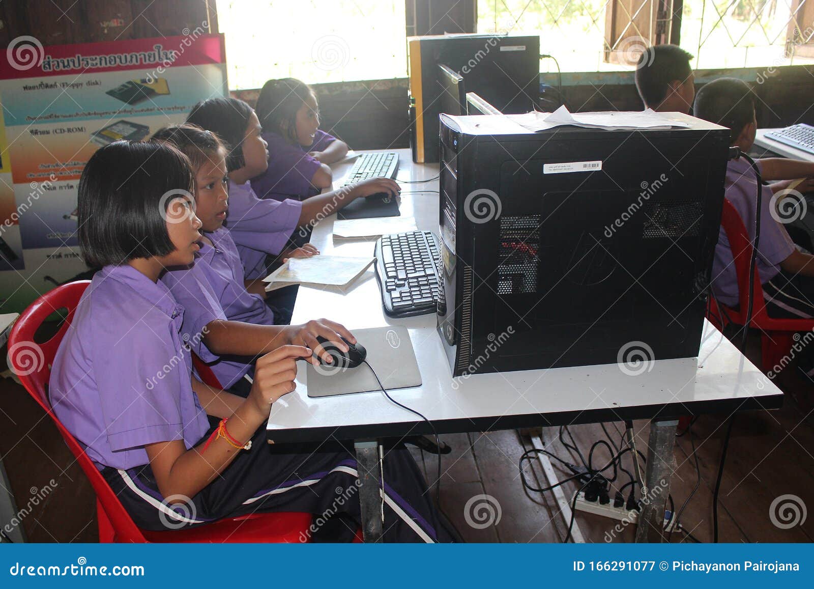 Asian Students are Using the Computer. Editorial Photography - Image of ...