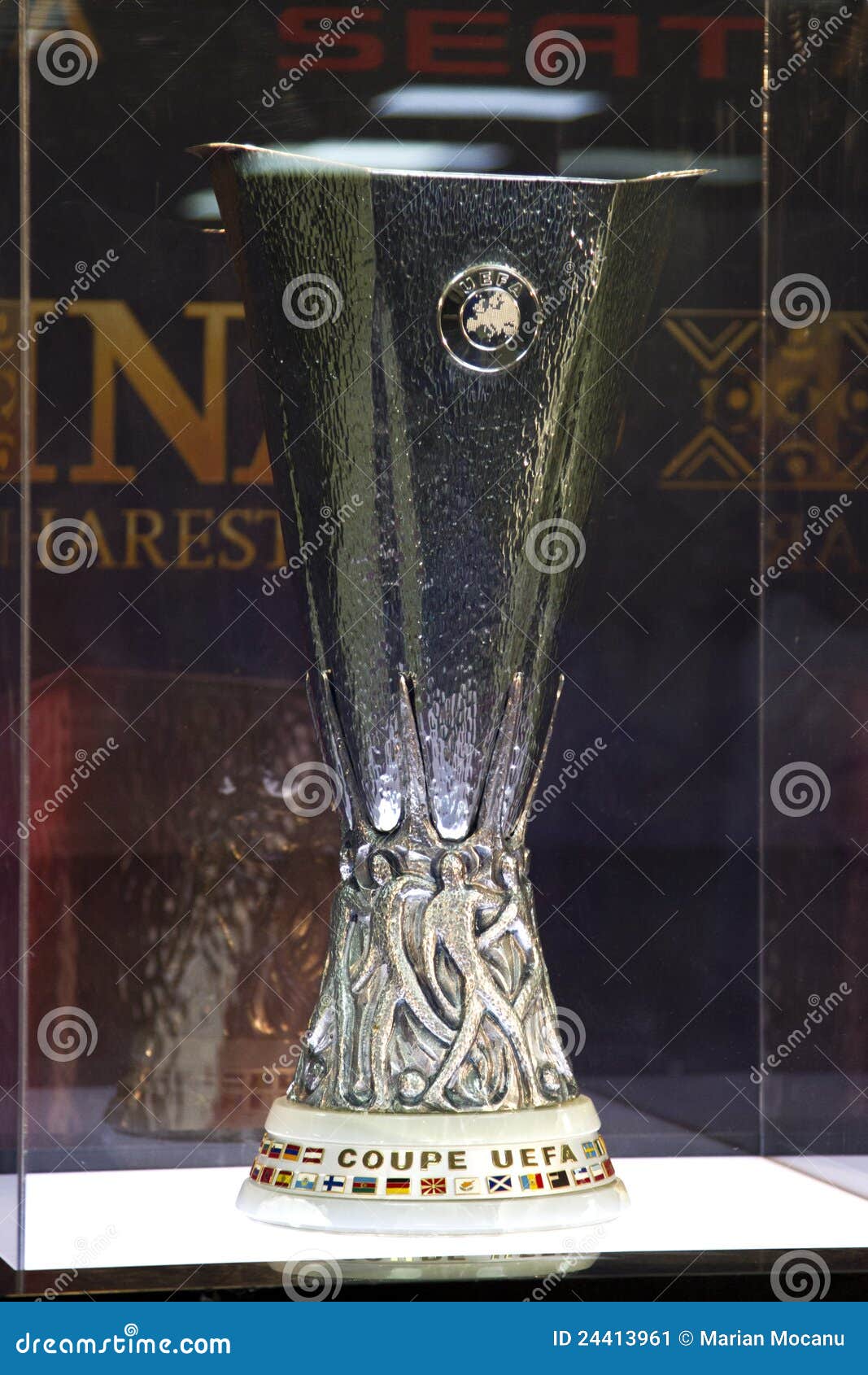 UEFA cup editorial photo. Image of game, football, university - 24413961