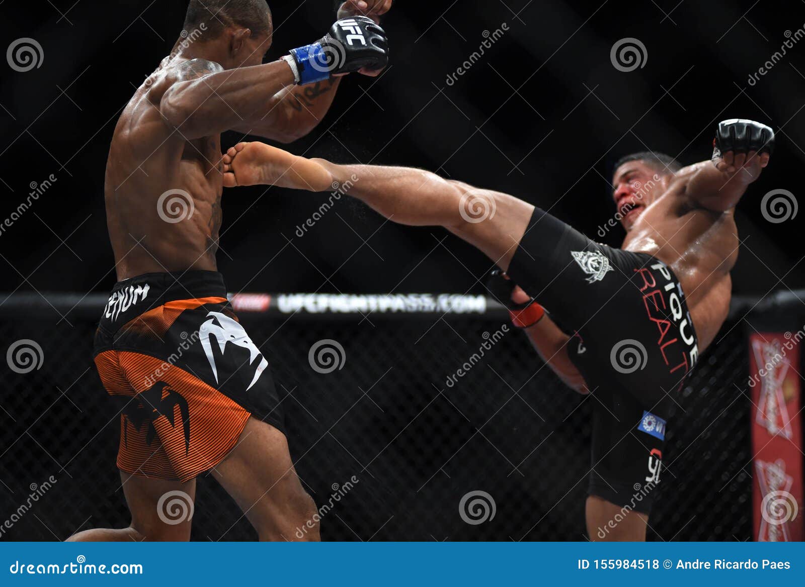 Ufc feight editorial stock photo. Image of strong, games - 155984518