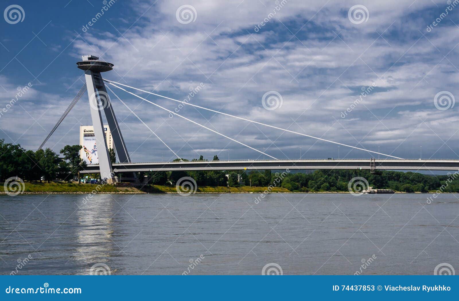 Ufo bridge in Bratislava editorial stock photo. Image of eastern - 74437853