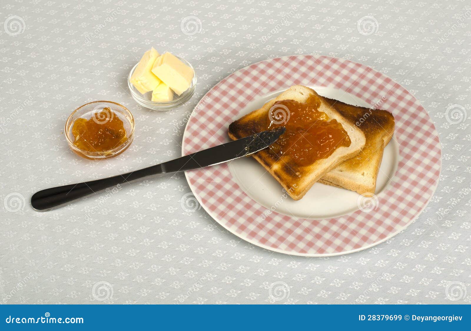 Uitgespreide jam op brood stock afbeelding. Image of sandwich - 28379699