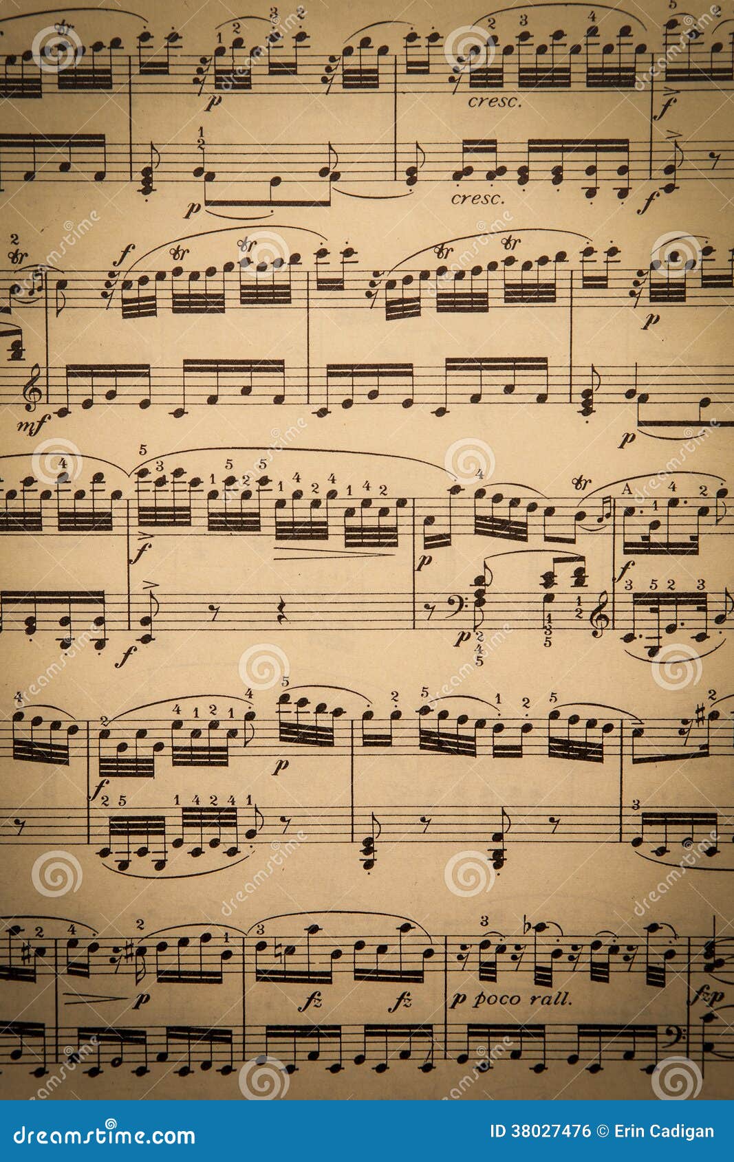 Uitstekende Bladmuziek stock foto. Image of mozart, baarzen - 38027476