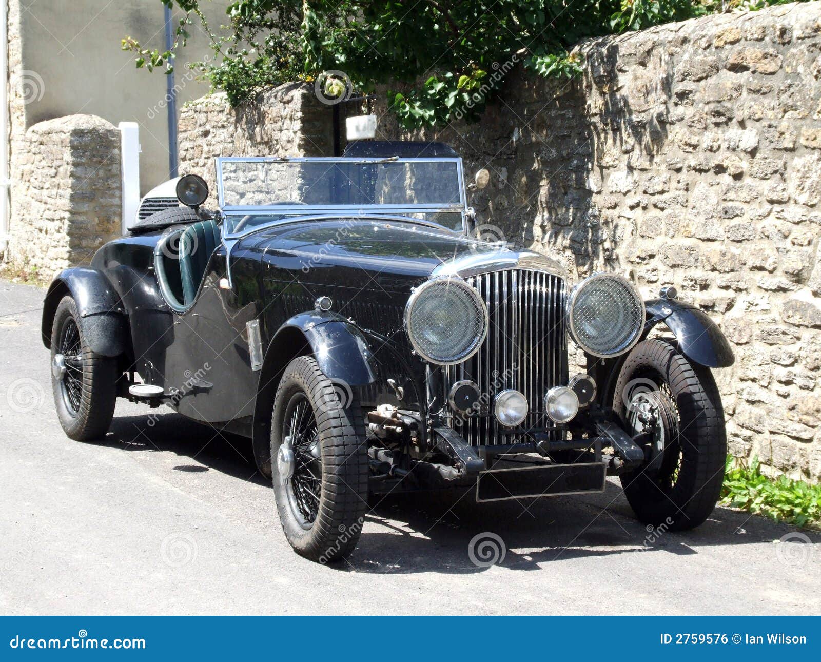 Uitstekende (Open) Auto stock foto. Image of waardevol - 2759576