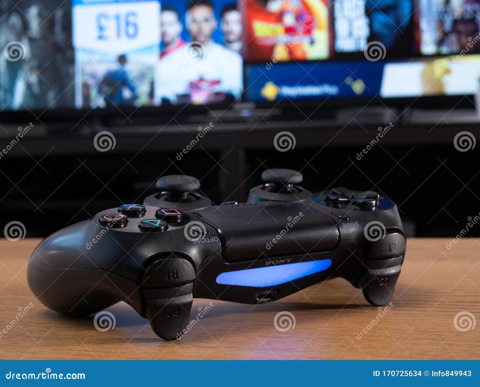UK, Jan 2020: Sony Dualshock Remote Controller Wireless for Playstation ...