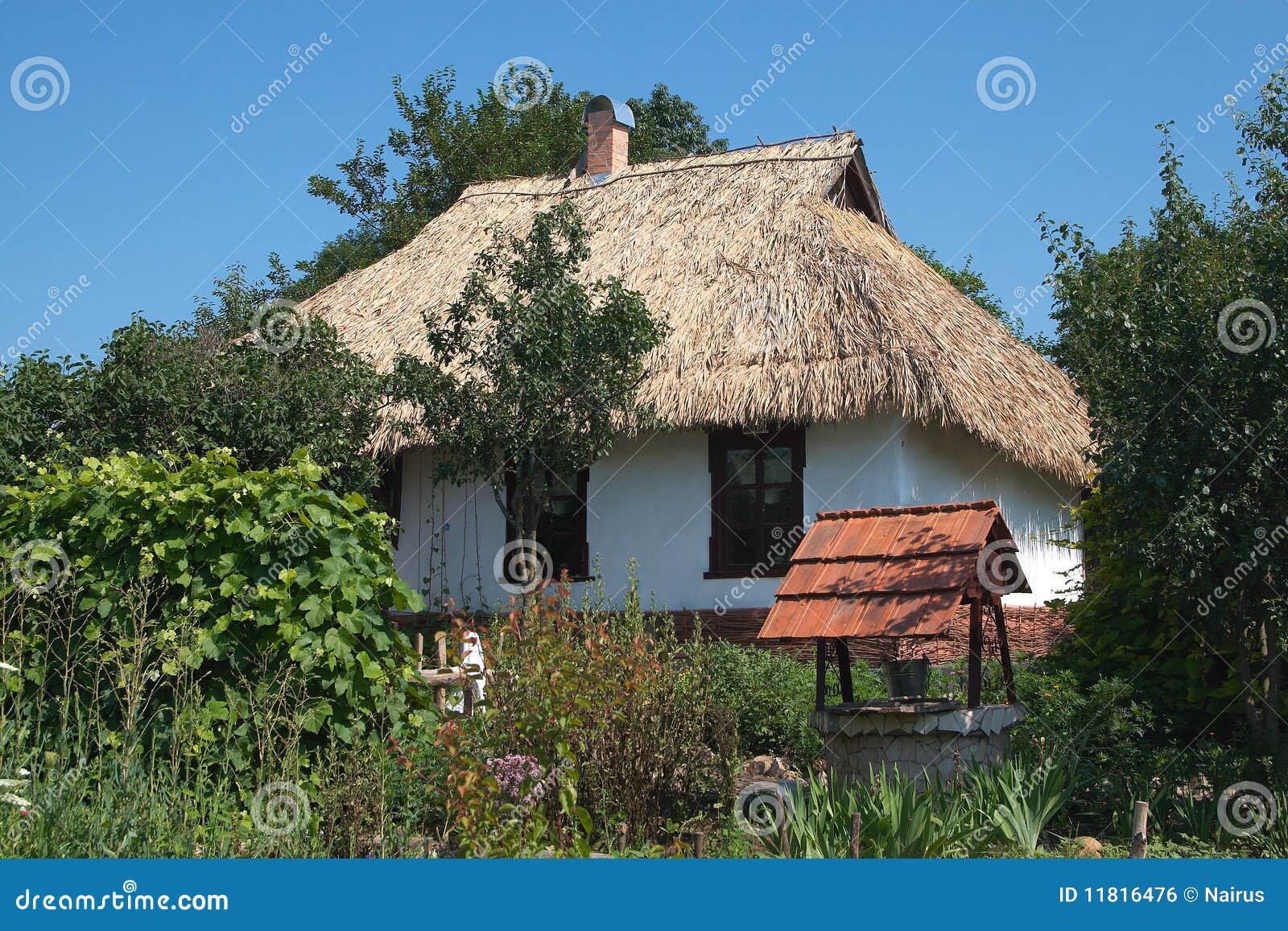 Ukrainian country house stock photo. Image of landscape - 11816476