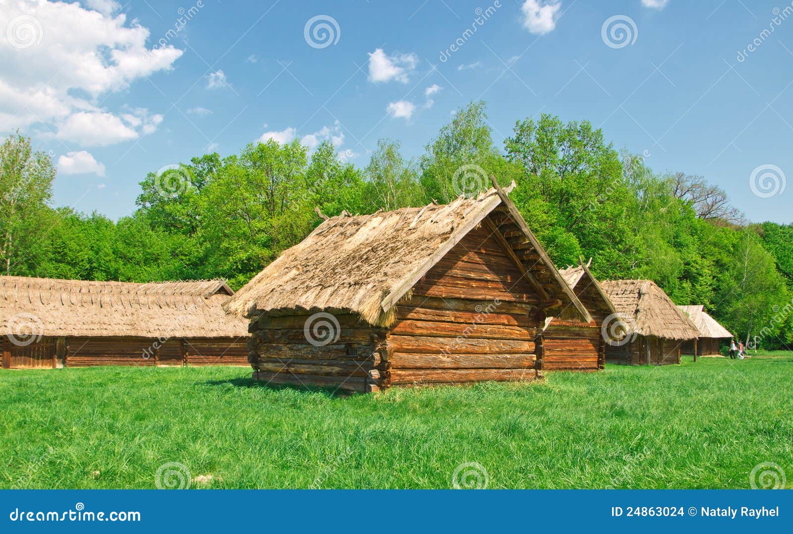 Ukrainian old log hut stock photo. Image of cottage, nature - 24863024