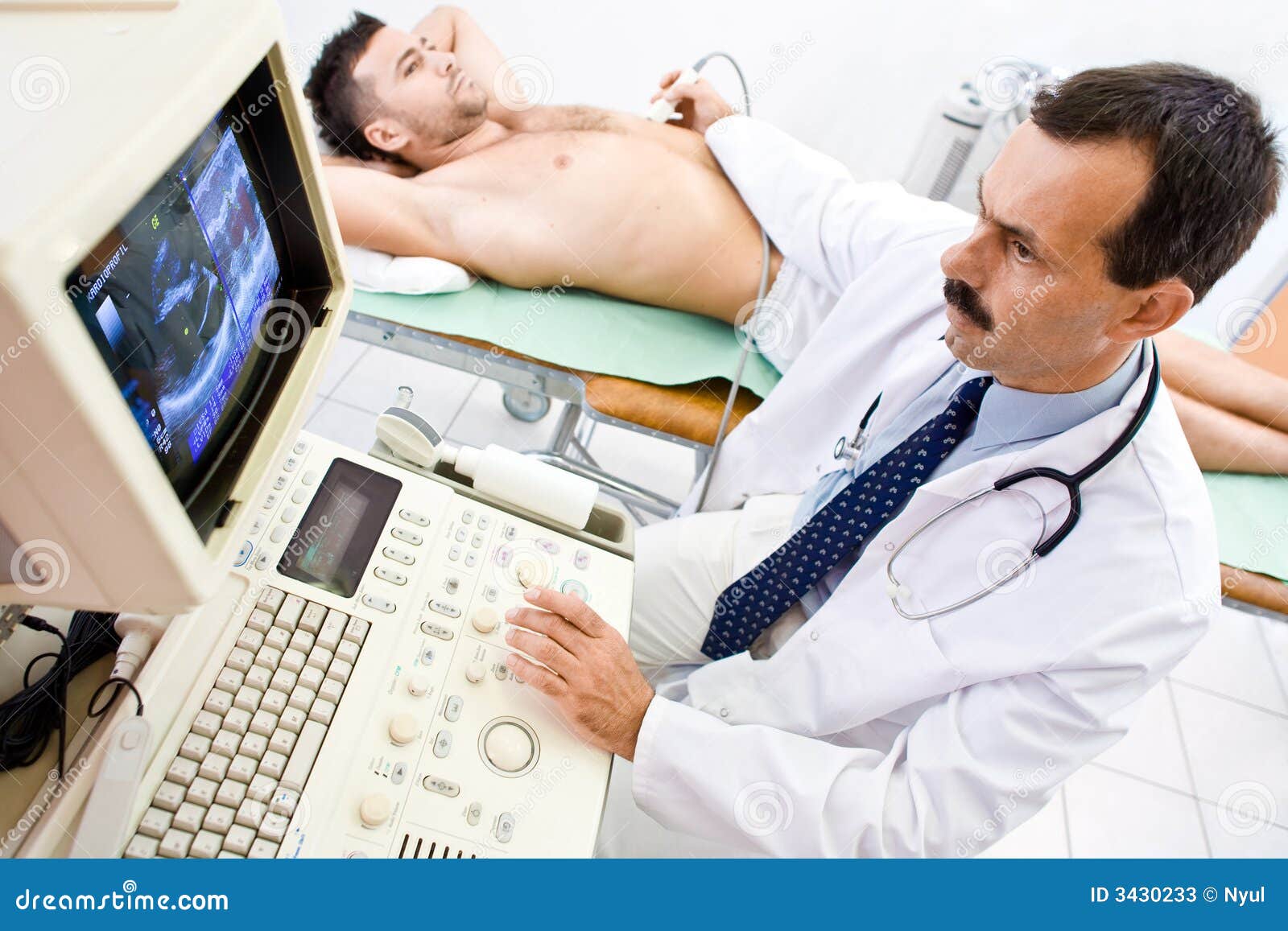 Heart Scan (CT Scan Of The Chest) In The Hands Of A Doctor Stock Image ...