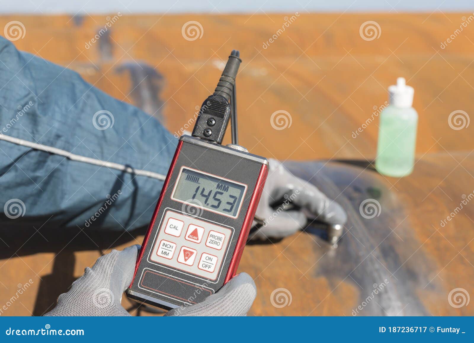 Professianal Is Inspection To Pipe Welds With Ultrasonic Testing. It Is ...