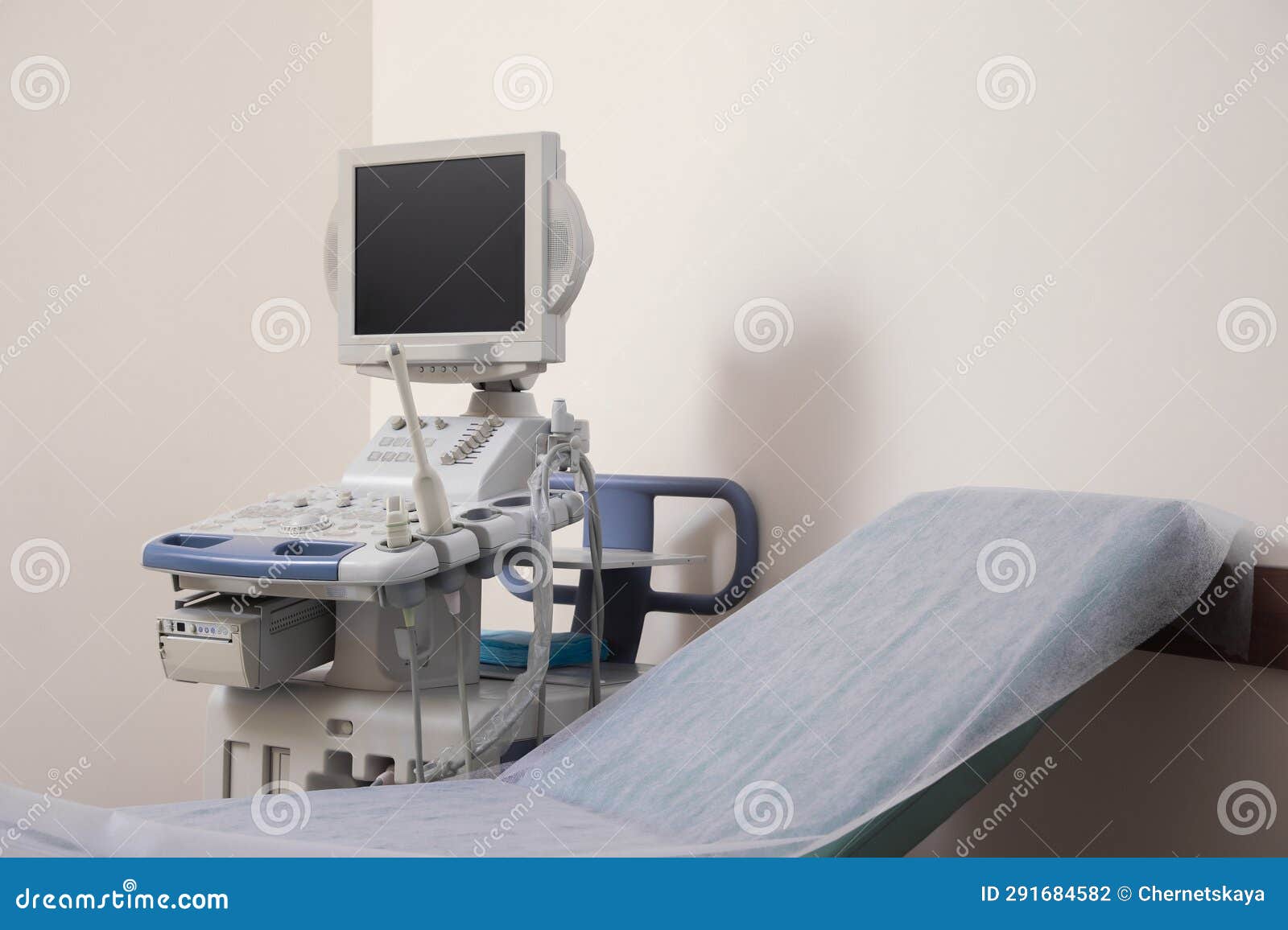 Ultrasound Machine and Examination Table in Hospital Stock Photo ...
