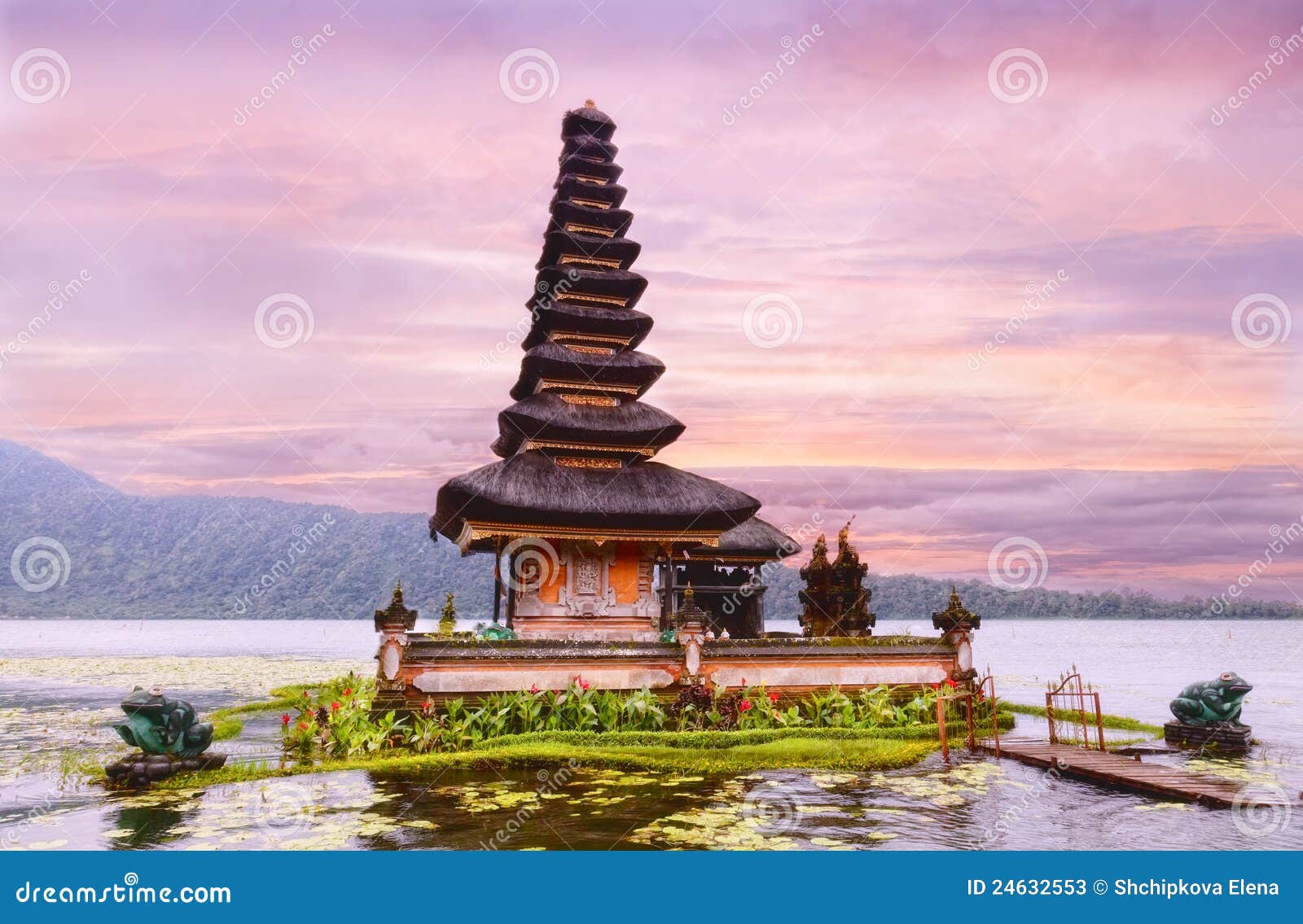 Ulun Danu temple stock image. Image of indonesia, history - 24632553