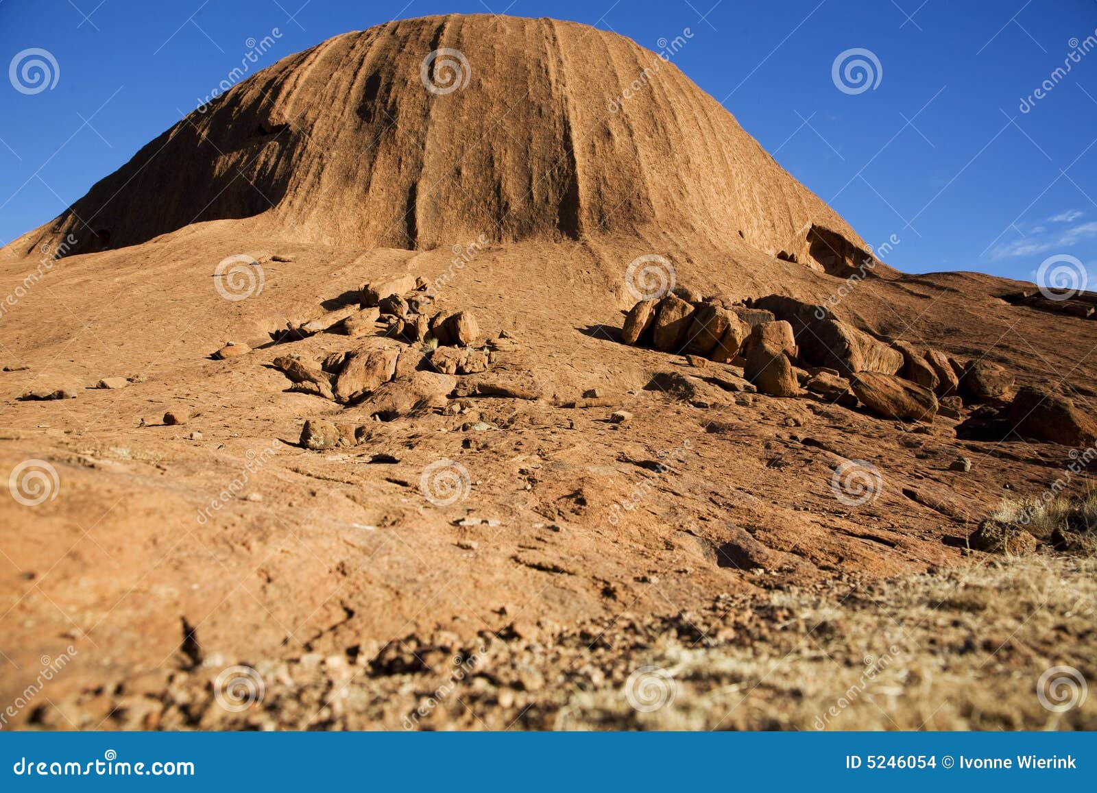 Uluru editorial stock image. Image of territory, ayers - 5246054