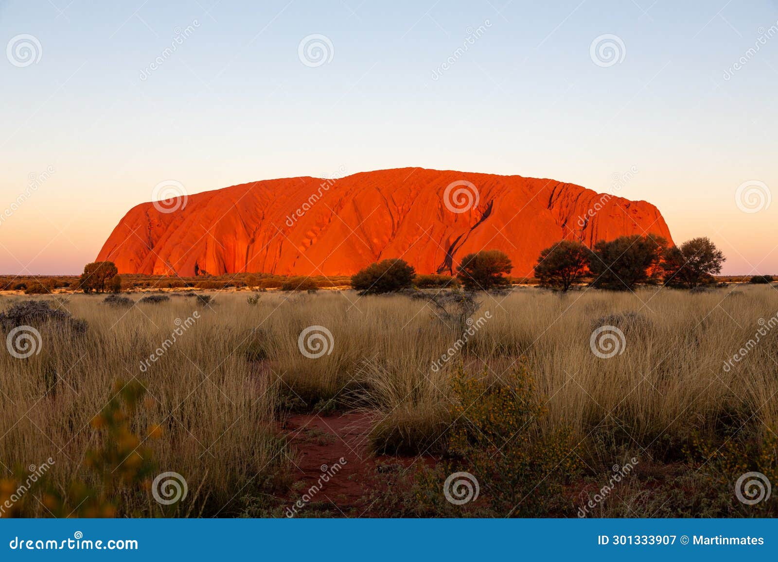 Uluru Monolit during Sunset, Ayers Rock, Red Center, Australia ...