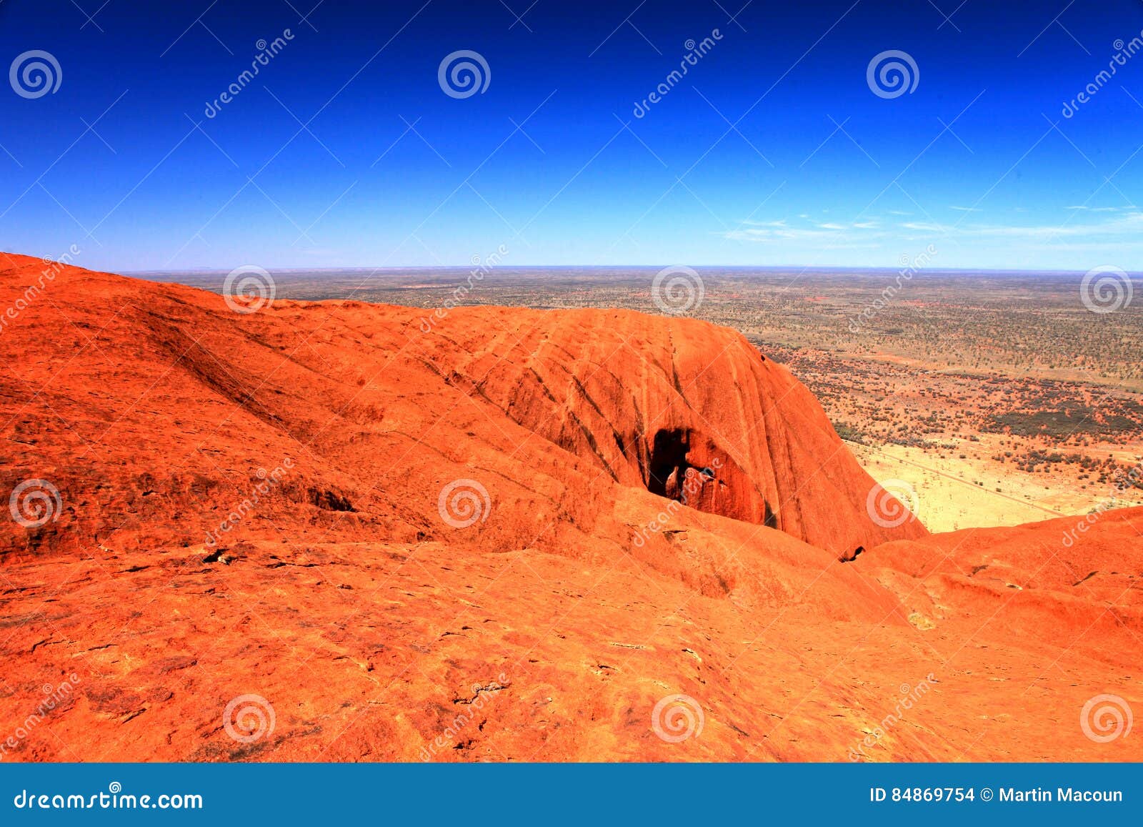 Uluru editorial stock image. Image of national, heat - 84869754