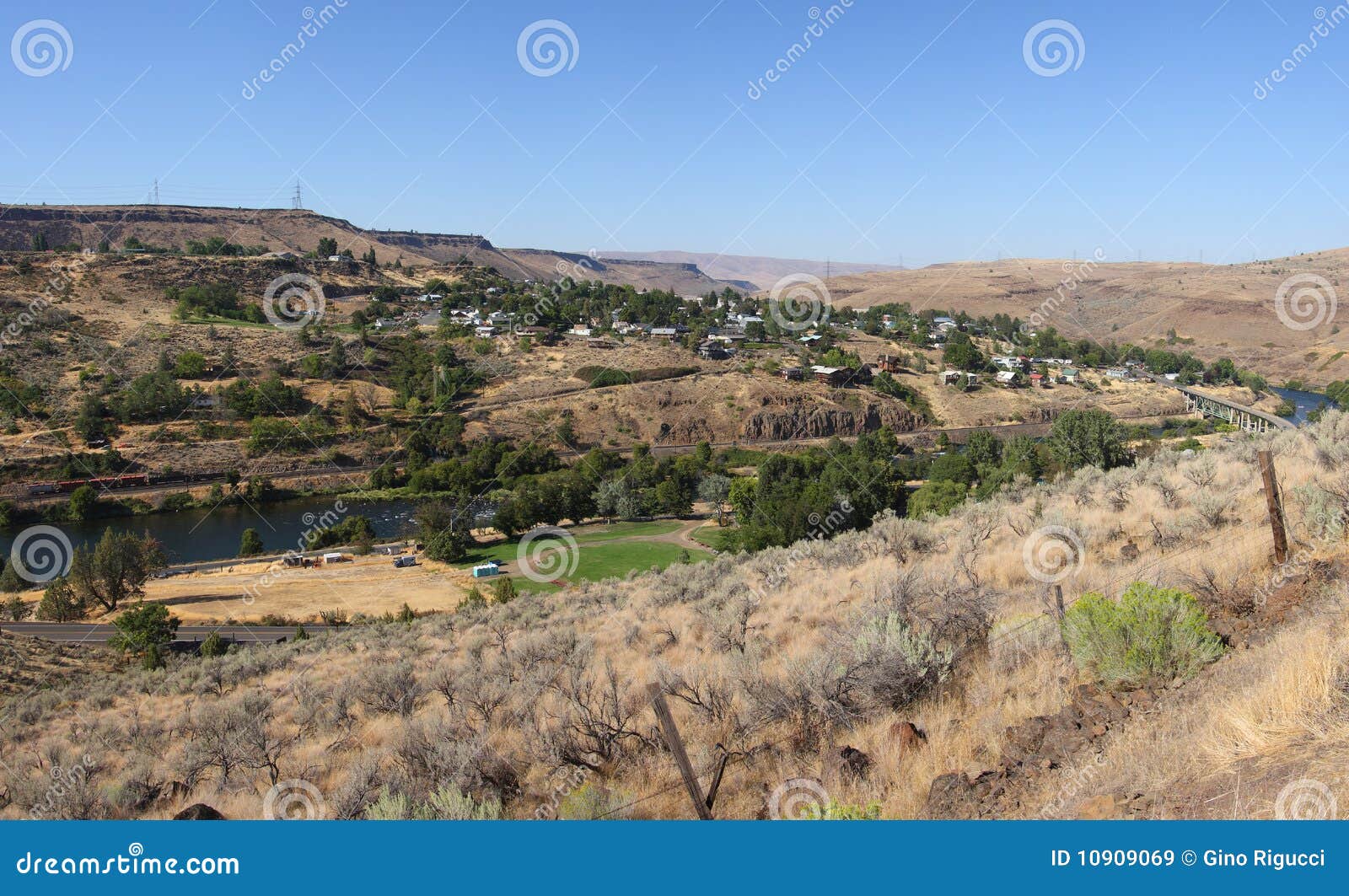 Um Panorama Da Cidade De Mopin OU. Imagem de Stock - Imagem de central ...