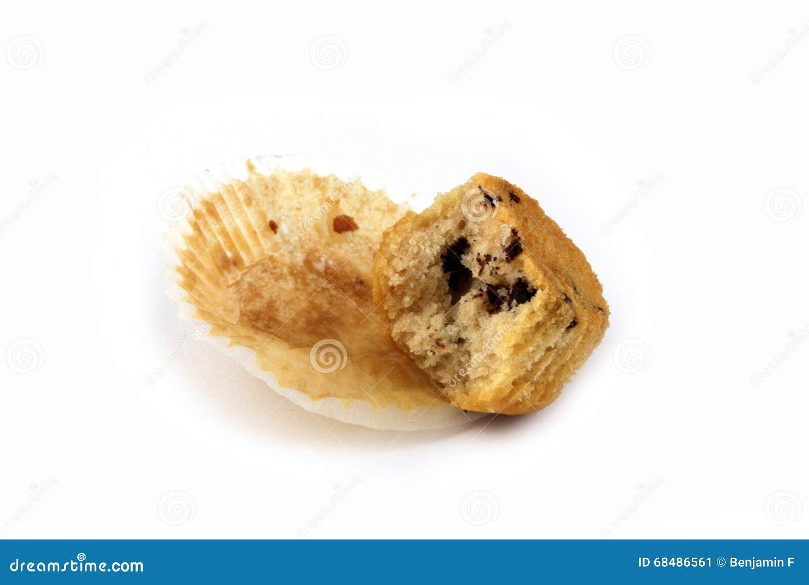 Um queque no branco imagem de stock. Imagem de fritura - 68486561