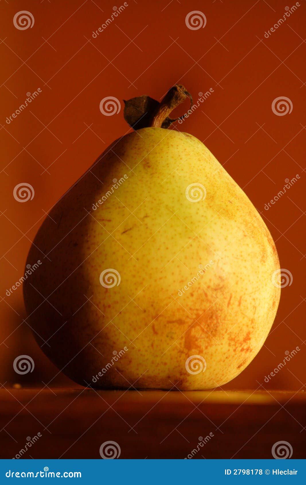 Uma pera foto de stock. Imagem de vitamina, outono, fruta - 2798178