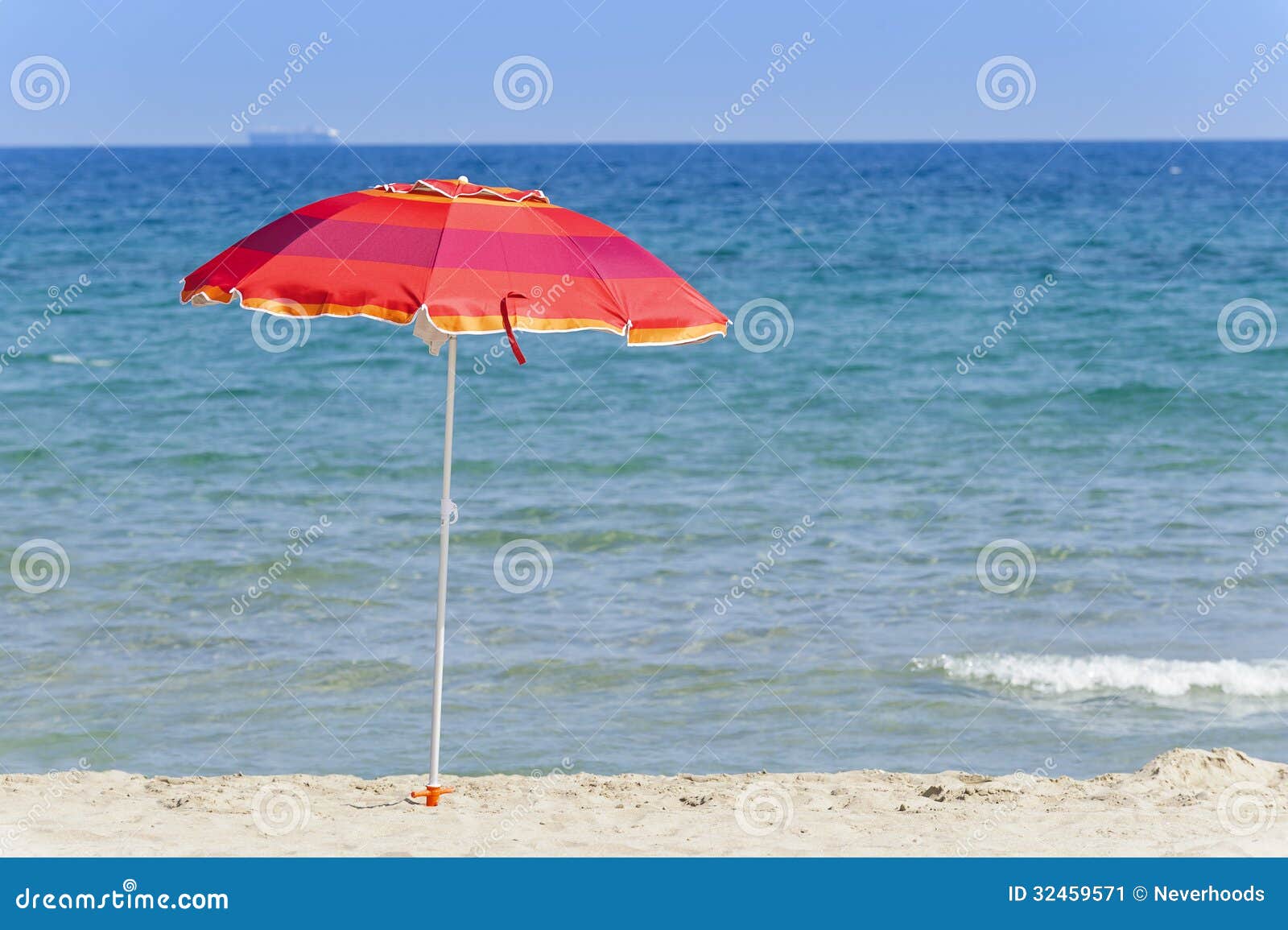 Umbrela On The Beach Royalty-Free Stock Photo | CartoonDealer.com #32459571