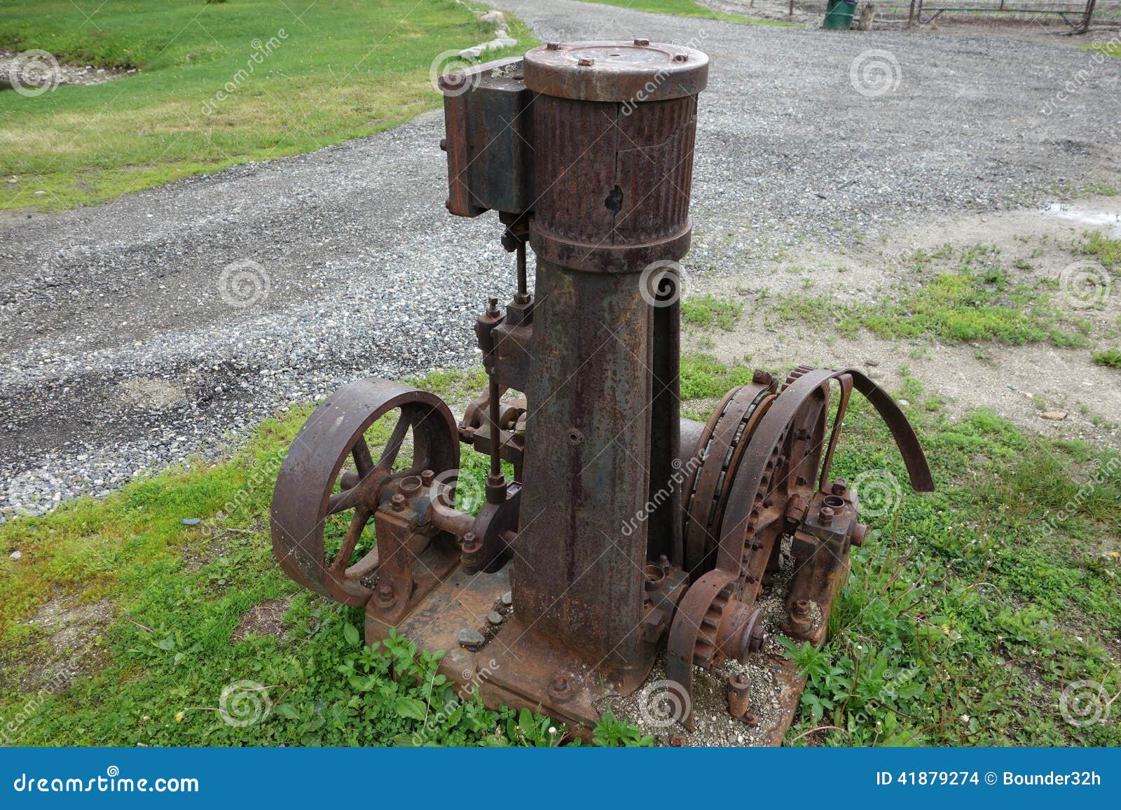 Un Argano Antico Del Vapore Fotografia Stock - Immagine di oggetto ...