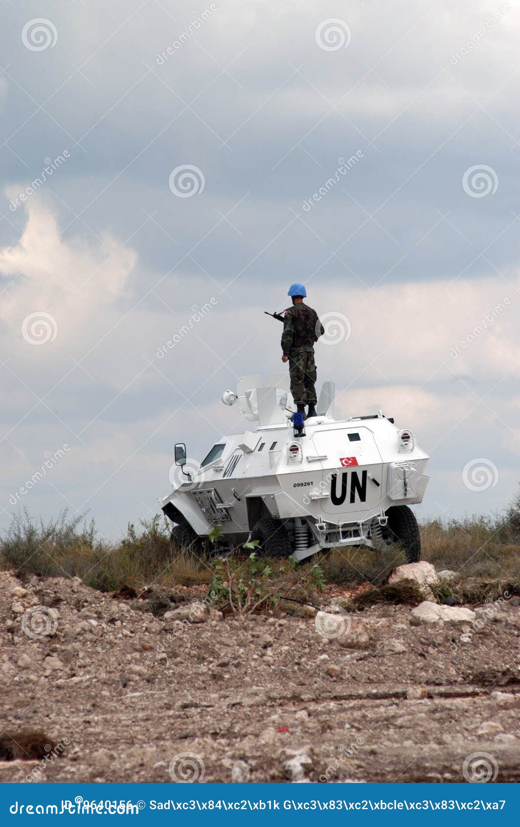 Un Army editorial photo. Image of patrol, army, tank - 19640156