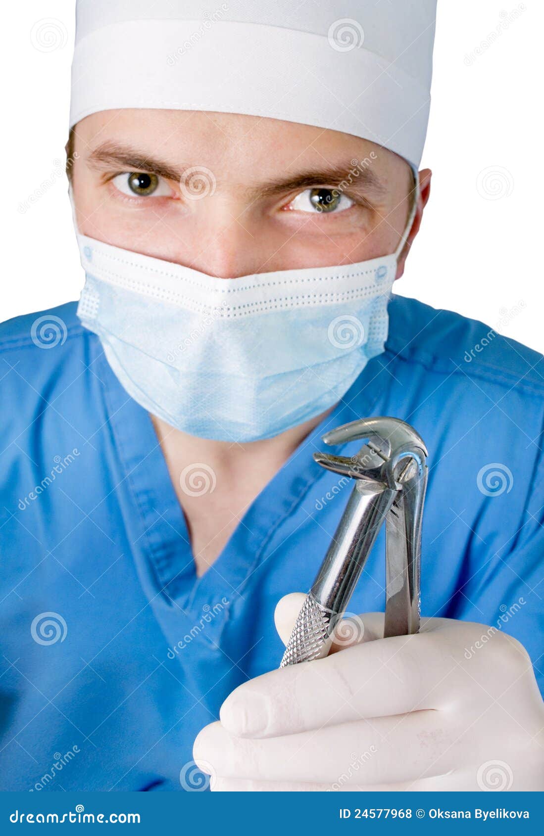 Un Dentiste Avec Le Forceps Photo stock - Image du matériel, occupation ...