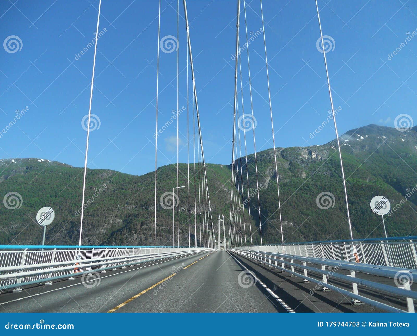 Un Empty bridge in Norway stock image. Image of abandoned - 179744703