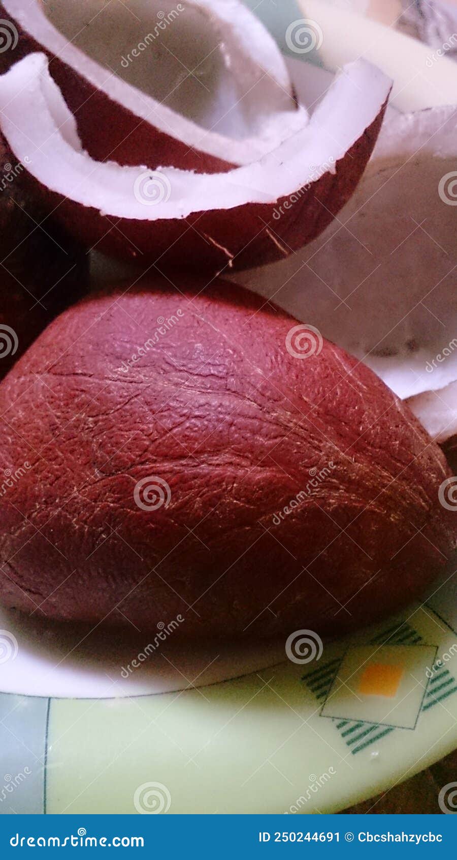 Un Gran Uso De Coco Duro En La Comida Imagen de archivo - Imagen de ...