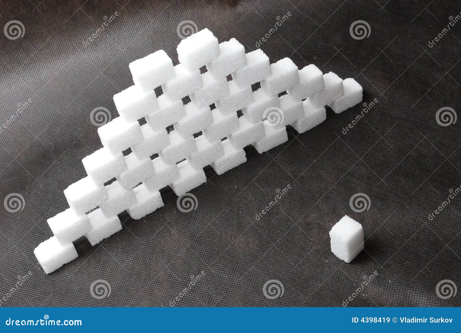 Un Piramide De Briques De Suger Image stock - Image du sucre ...