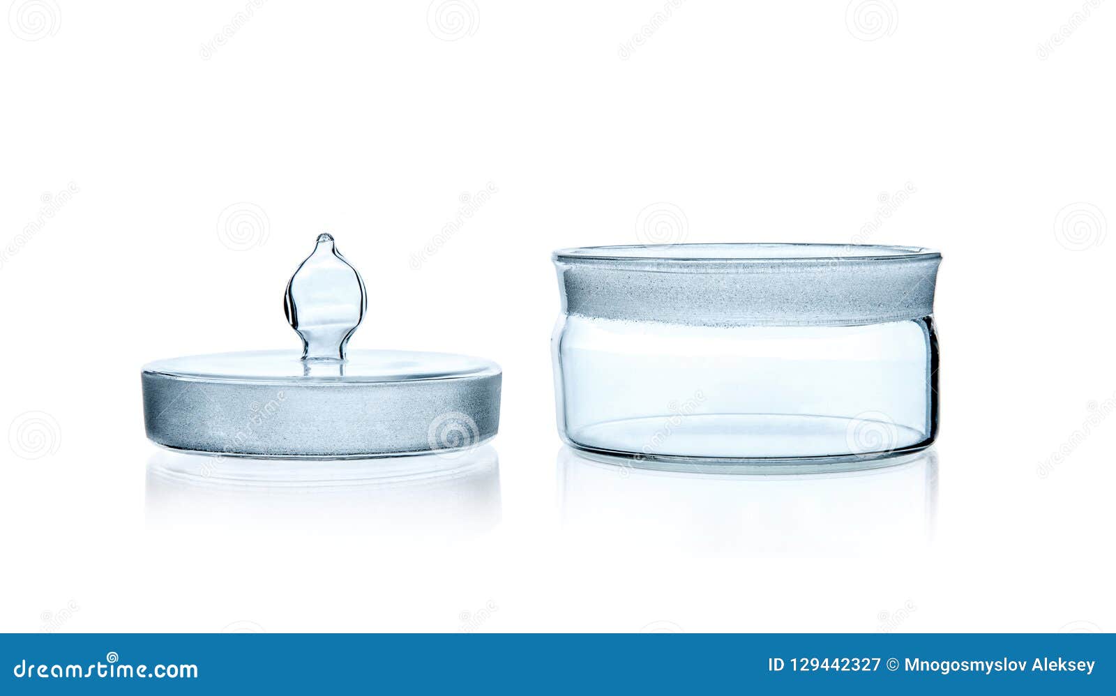 Un pot de laboratoire image stock. Image du blanc, glace - 129442327