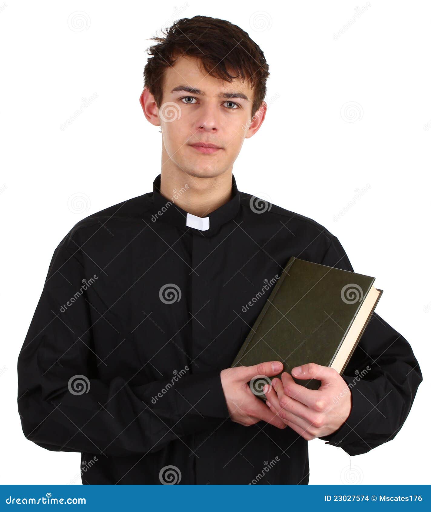 Un Sacerdote Con Una Biblia Foto de archivo - Imagen de mano, cristo ...