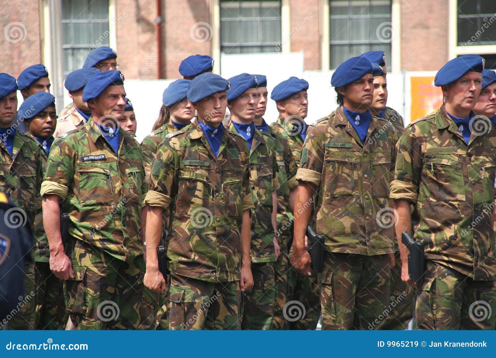 UN Soldiers on Veterans Day Editorial Stock Image - Image of beret ...