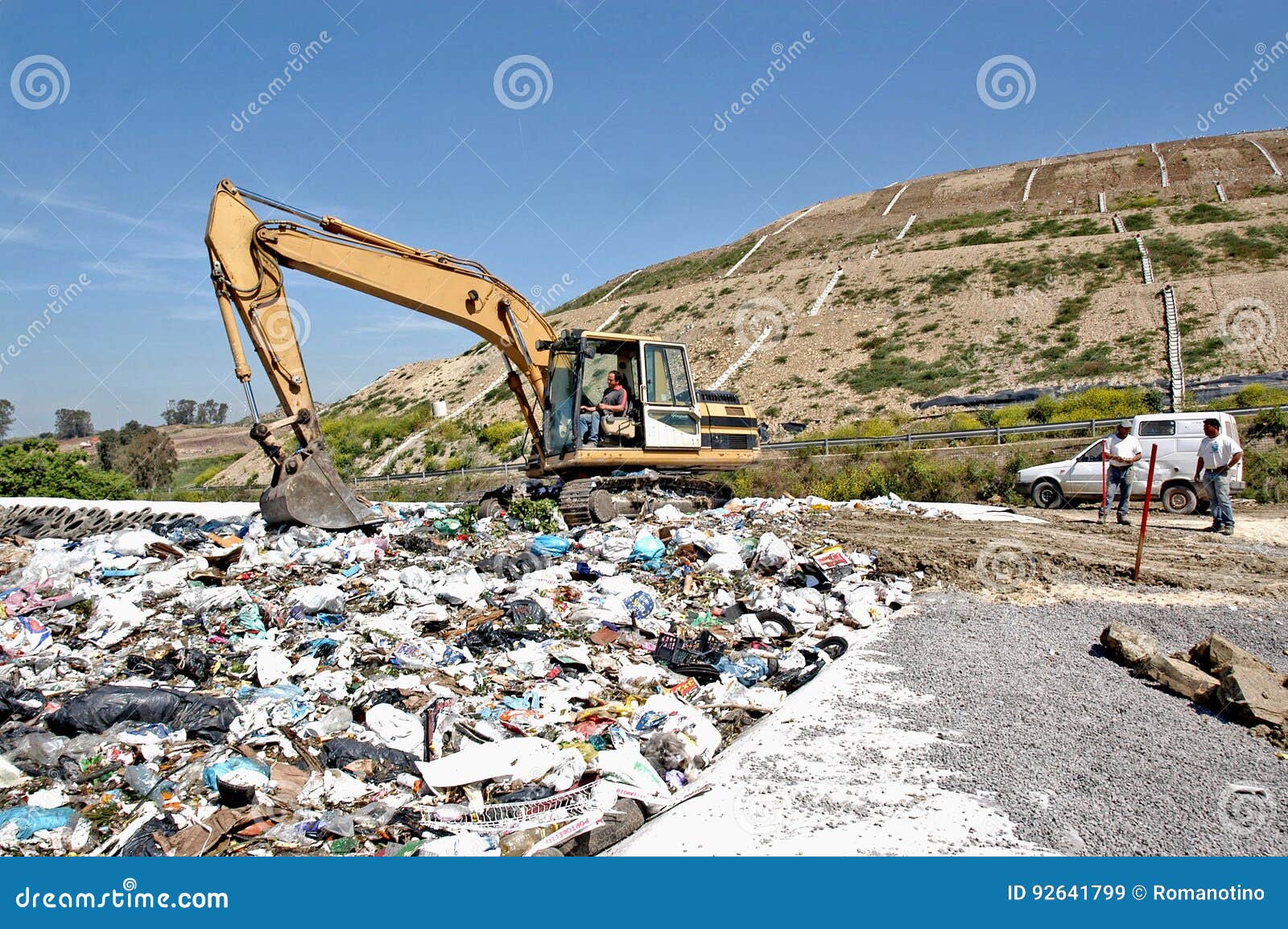 Un vertido imagen de archivo editorial. Imagen de posiblemente - 92641799