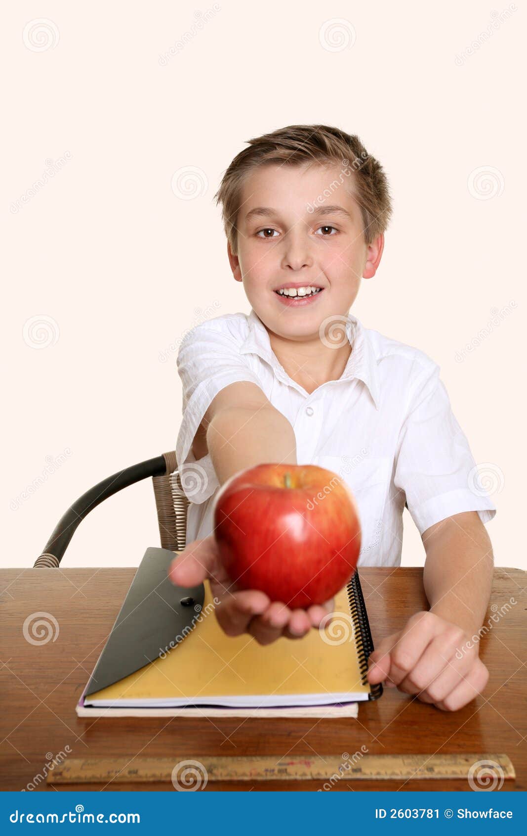 Una Manzana Para Mi Profesor Imagen de archivo - Imagen de pupila ... Una Manzana Para Mi Profesor Imagen de archivo - Imagen de pupila ...