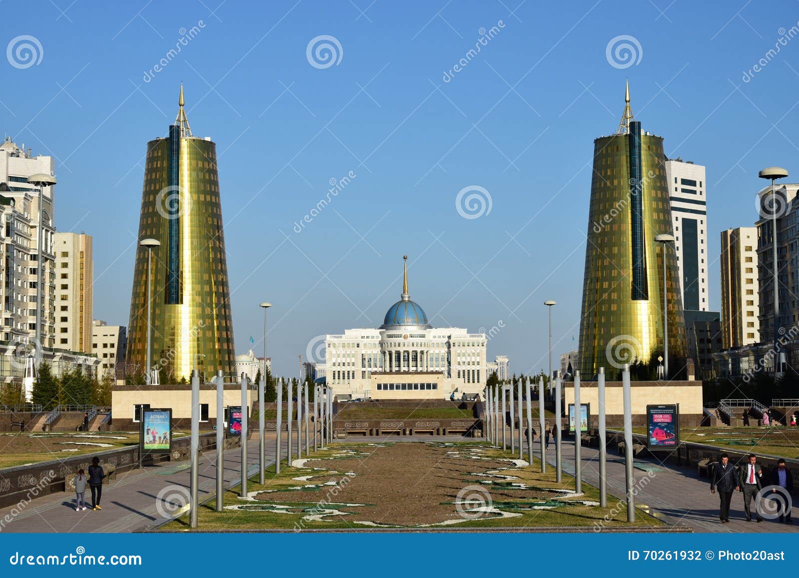 Una visión en Astaná fotografía editorial. Imagen de ciudad - 70261932
