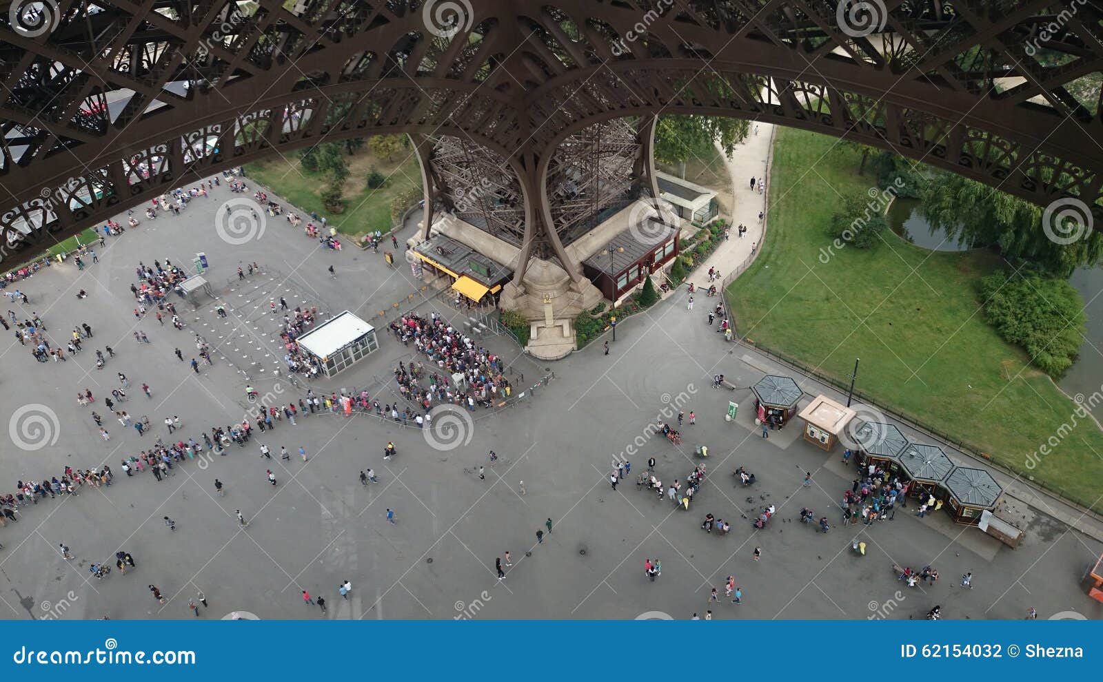 Una Vista Dalla Torre Eiffel a Parigi, Francia Fotografia Stock ...