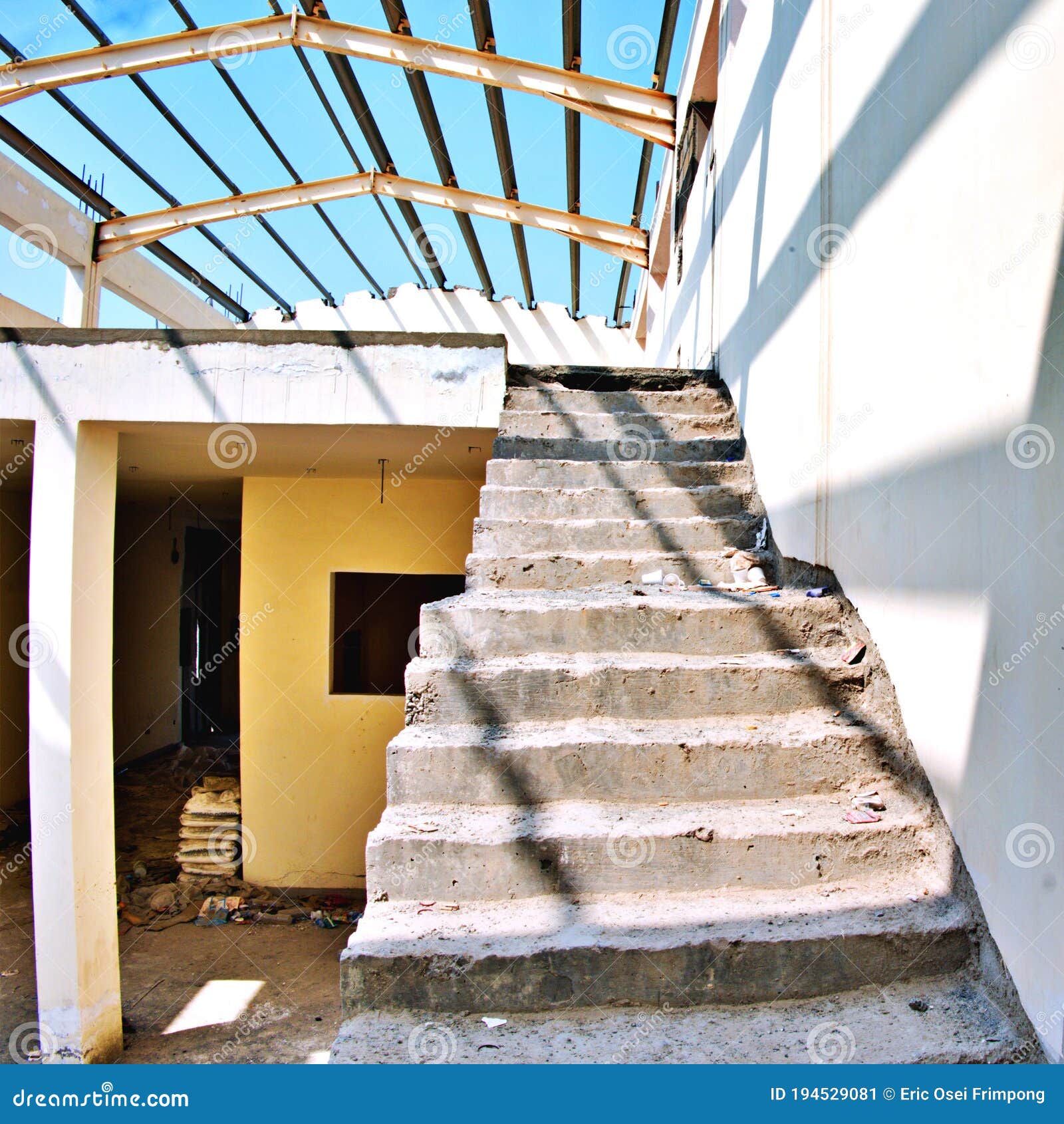 Uncompleted Building with No Roofing Stock Image - Image of steps ...