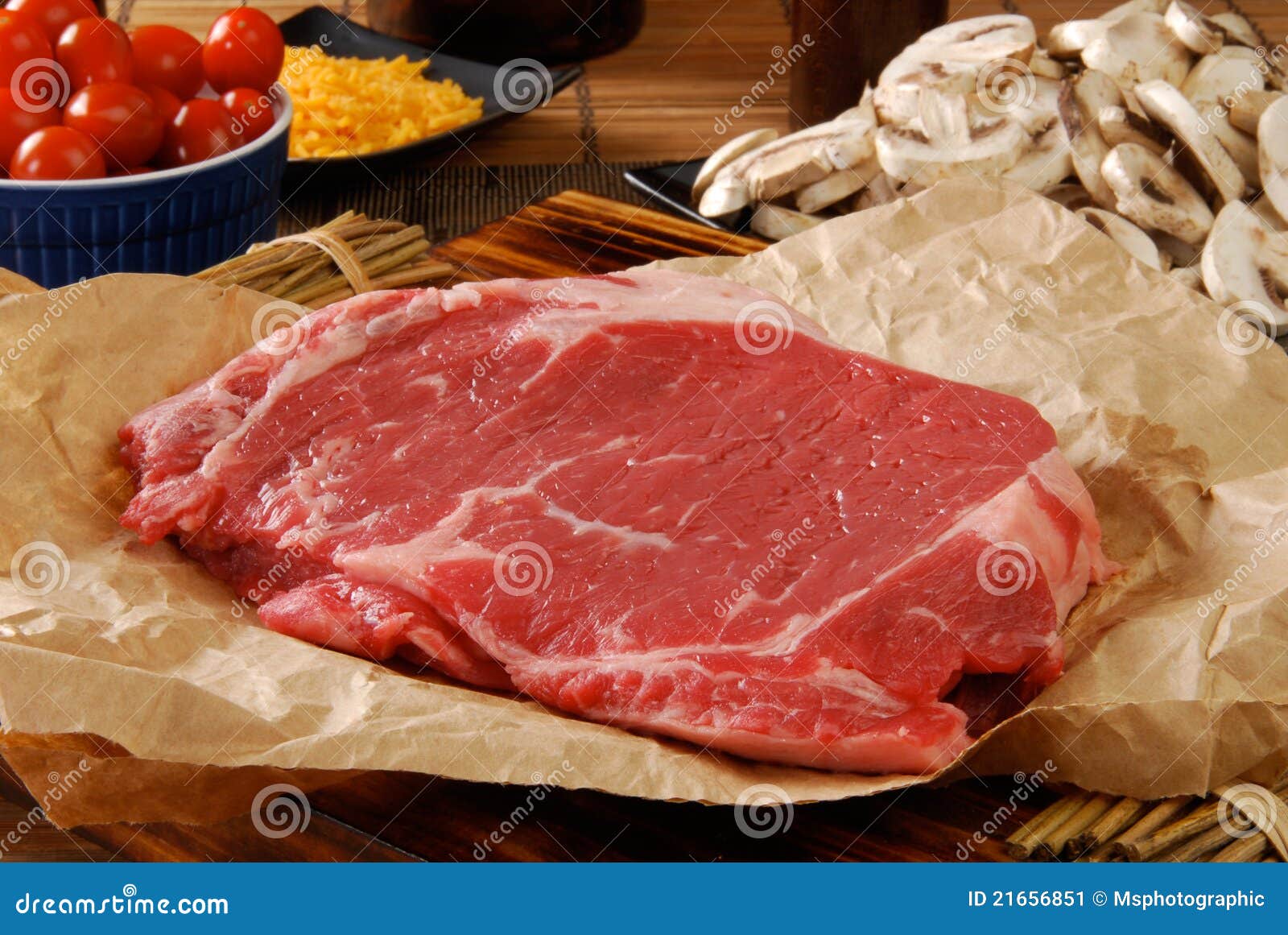 Uncooked round steak stock image. Image of cooking, tender - 21656851