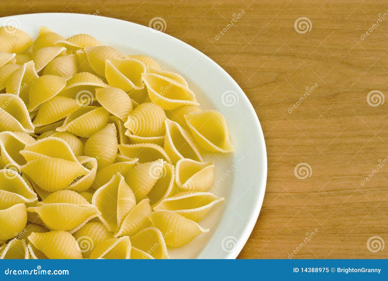 Uncooked pasta shells stock image. Image of durum, starch - 14388975