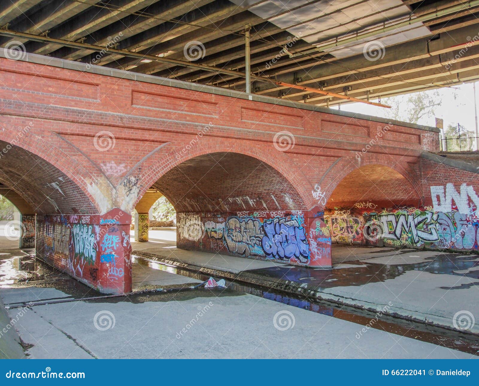 Under the Bridge, Storm Drain Editorial Photo - Image of city, overpass ...