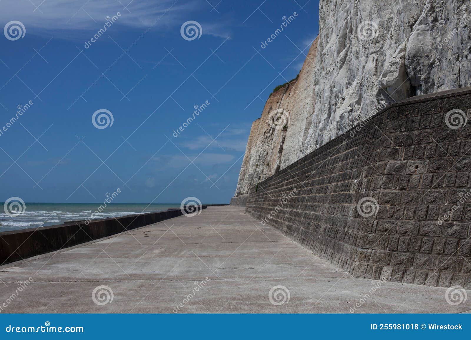 Under Cliff Walkway by the Sea in Brighton Stock Photo - Image of ...