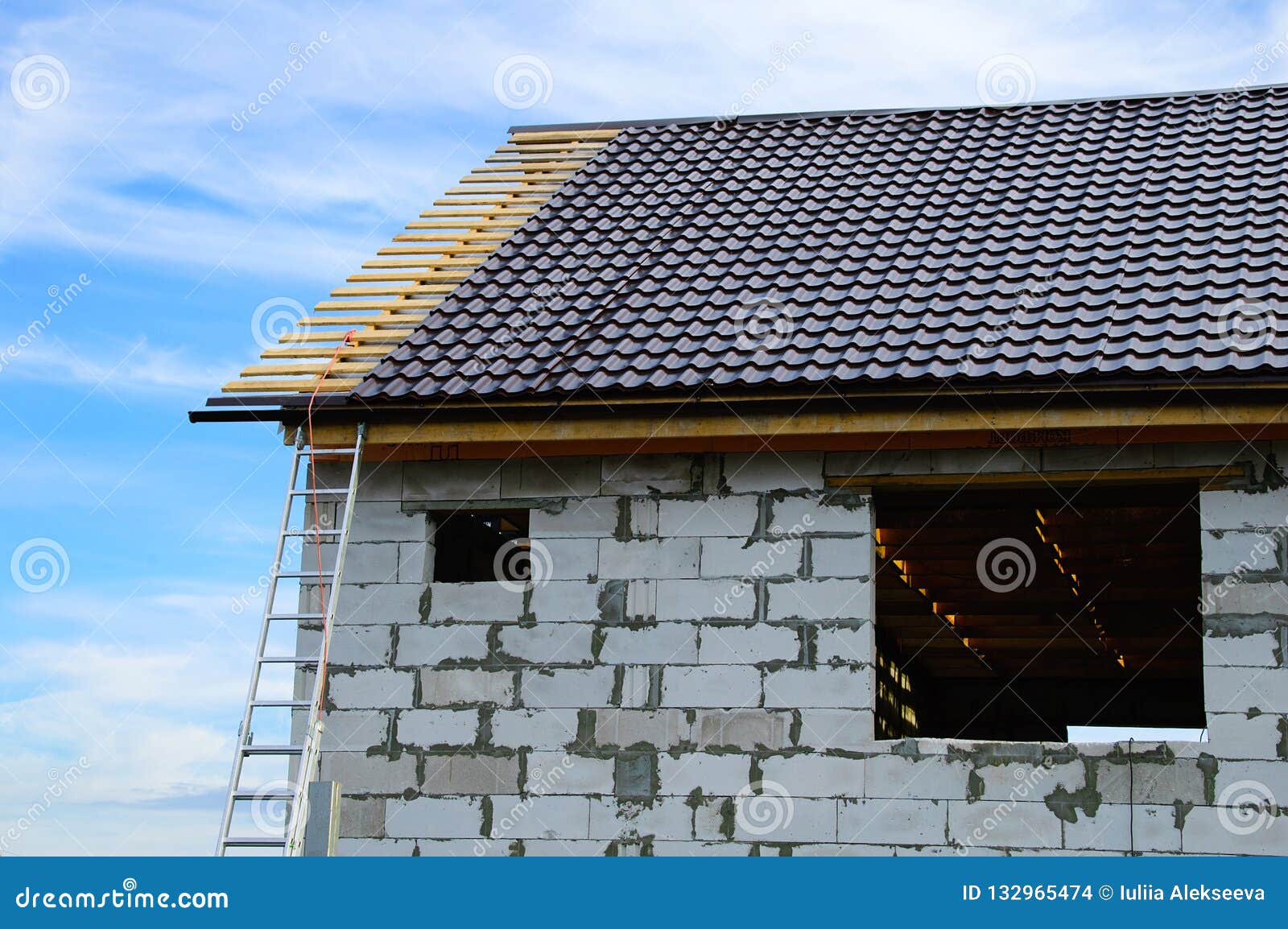 Under Construction House of Concrete Blocks Stock Photo - Image of ...