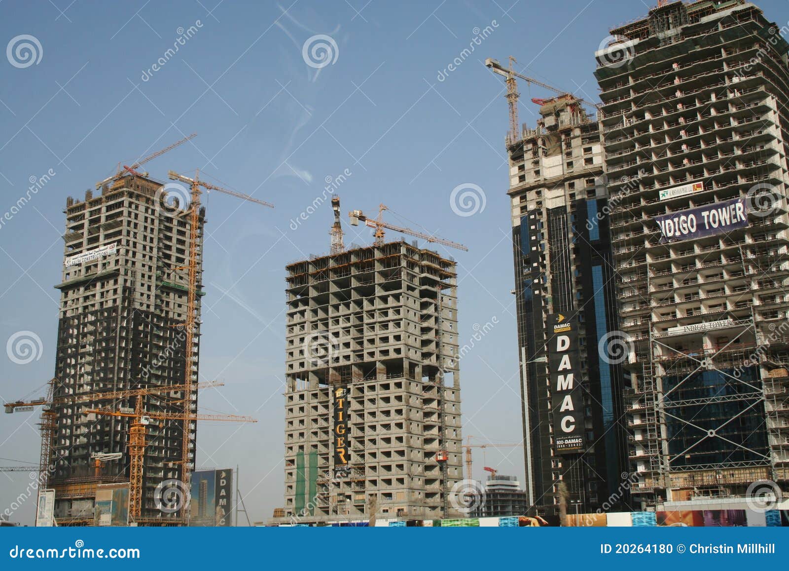 Under Construction - Sheikh Zayed Road Dubai UAE Editorial Image ...